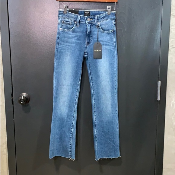 Just Black | Jeans | Just Black Scissor Cut Crop Flair Denim | Poshmark